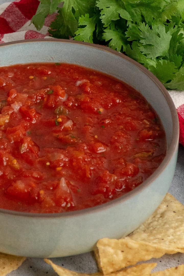 Restaurant Style Salsa - The Cooking Duo